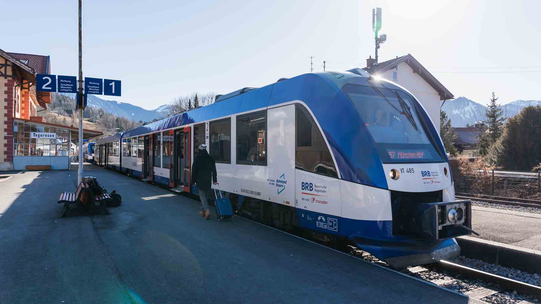 Bayerische Regiobahn: Mit dem Zug durch Bayern - Grün um die Welt